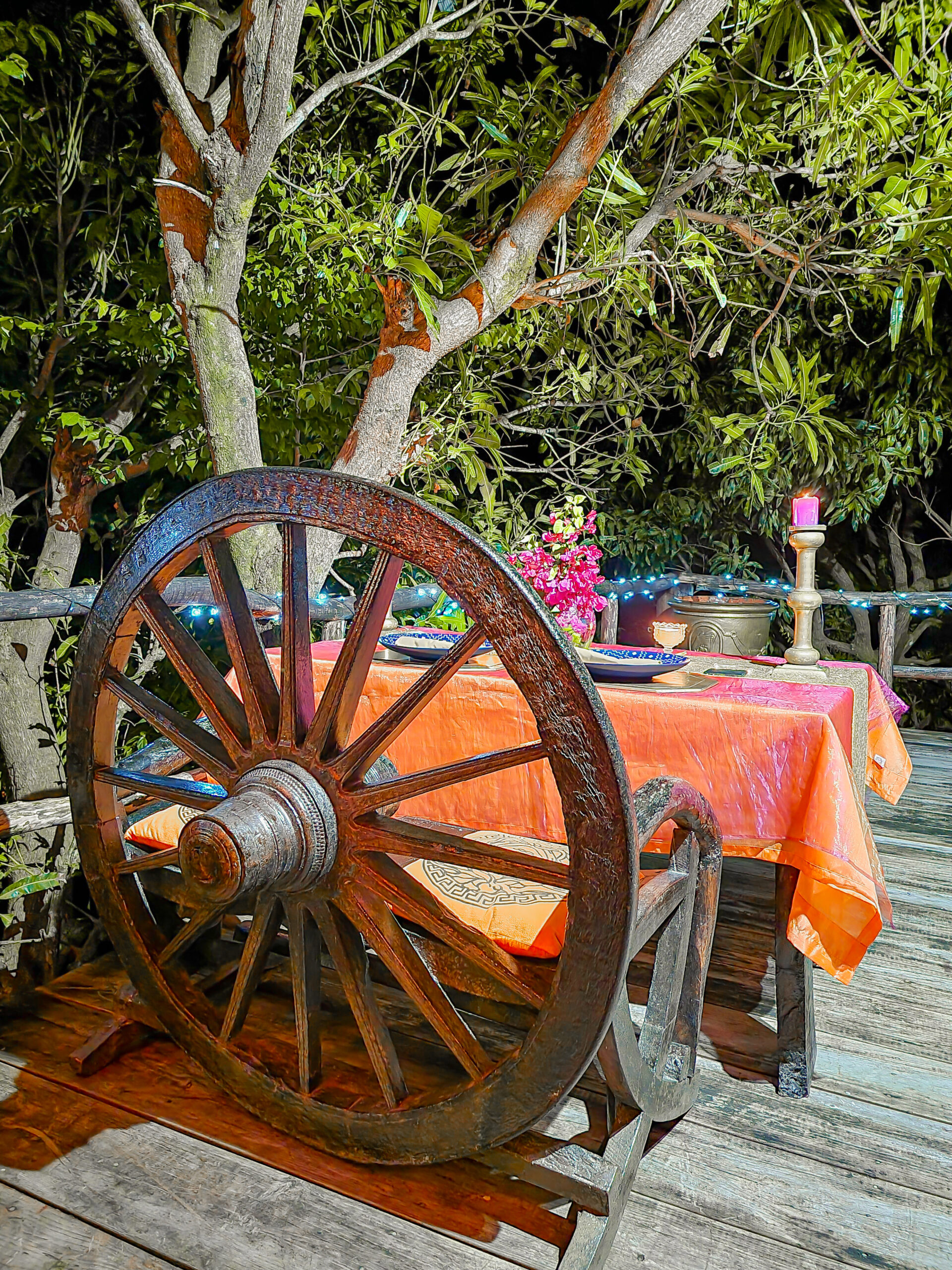Contact – Treetop Restaurant and Bar